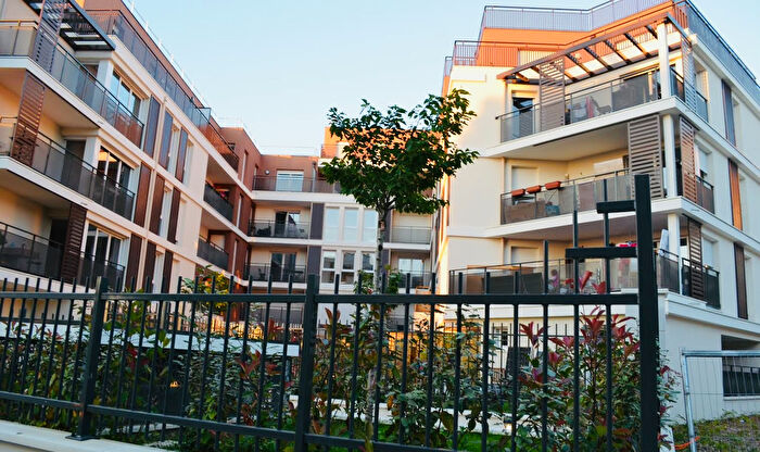 Appartement à vendre - Fontenay-le-Fleury, Soleil Levant - 2 pièces - 1 chambre