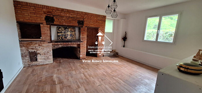 Maison à vendre - Magnac-Bourg - 7 pièces - 4 chambres