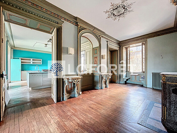 Maison à vendre - Bressuire, Centre-ville - 10 pièces - 4 chambres