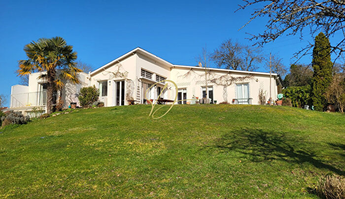 Maison à vendre - Bailleau-Armenonville - 6 pièces - 4 chambres