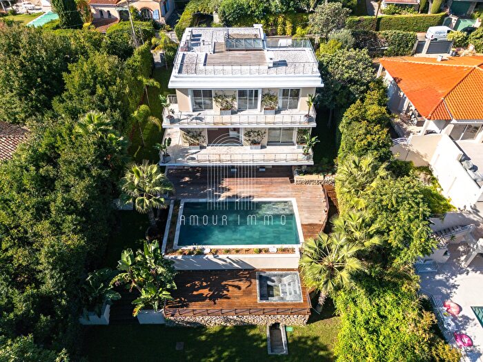 Antibes, Juan-les-Pins, Le Cap : Maison 10 pièces à vendre