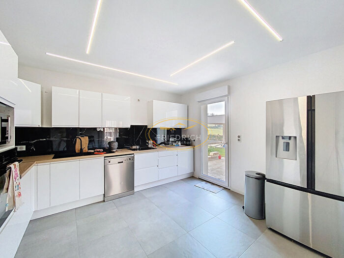 Maison à vendre - Commercy - 6 pièces - 3 chambres