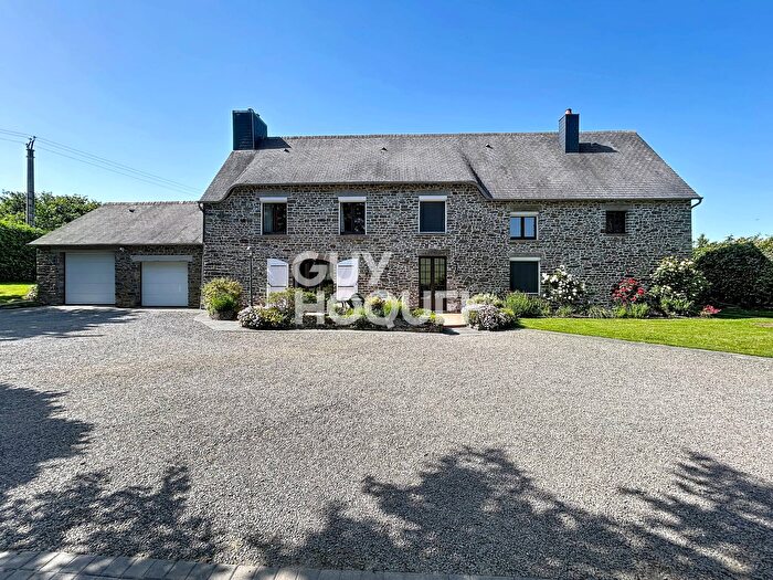 Maison 6 pièces à Saint-Quentin-les-Chardonnets, à vendre
