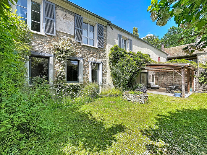 Maison 7 pièces à Hargeville, à vendre