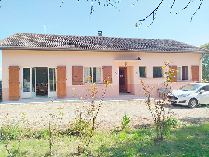 Maison à vendre - Saint-Trivier-de-Courtes - 5 pièces - 4 chambres
