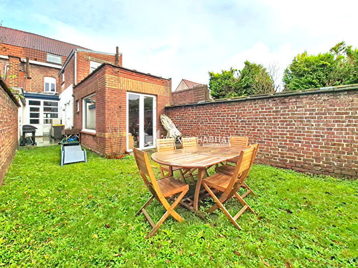 Maison à vendre - Tourcoing, Centre-ville - 6 pièces - 5 chambres