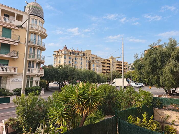 Appartement 3 pièces à vendre à Nice, Poètes
