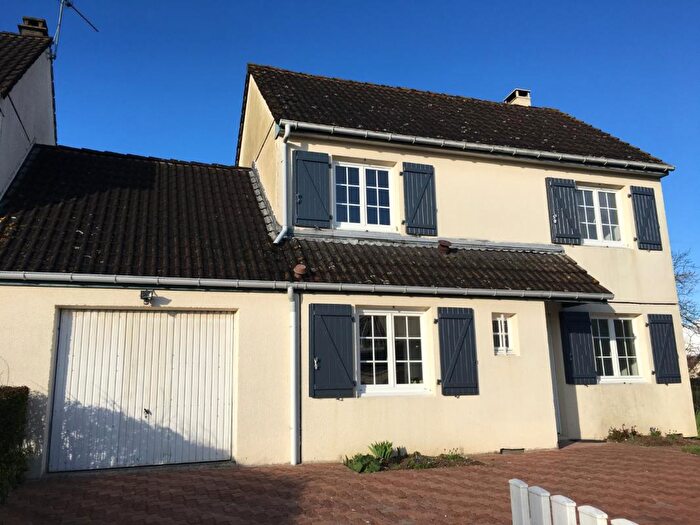 Maison à louer - Chécy - 6 pièces - 3 chambres