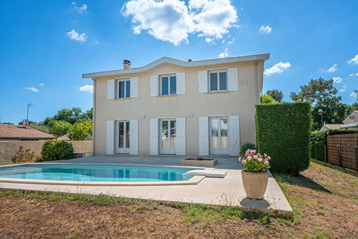 Saint-Médard-en-Jalles, Corbiac, Gajac, Magudas - Maison 6 pièces à vendre