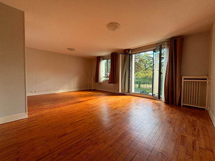 Appartement à louer - Rueil-Malmaison, Martinets - 4 pièces - 2 chambres