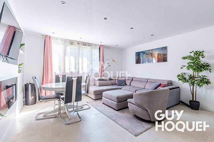 Appartement à vendre - Athis-Mons, Centre-ville - 4 pièces - 3 chambres