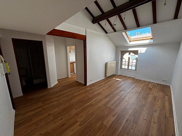 Épinal, Champ du Pin - Appartement 1 pièce à louer
