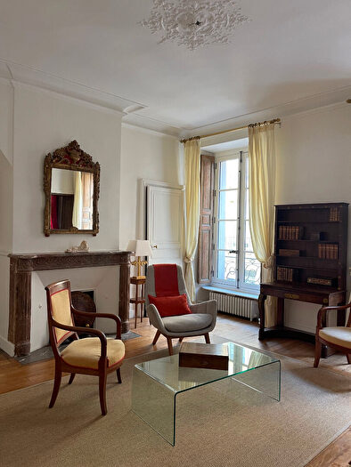 Appartement 5 pièces à louer à Versailles, Saint-Louis