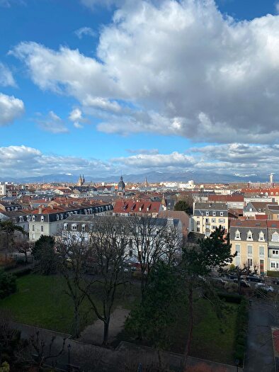 Appartement à louer - Mulhouse, Europe, Bassin Nordfeld - 4 pièces - 2 chambres