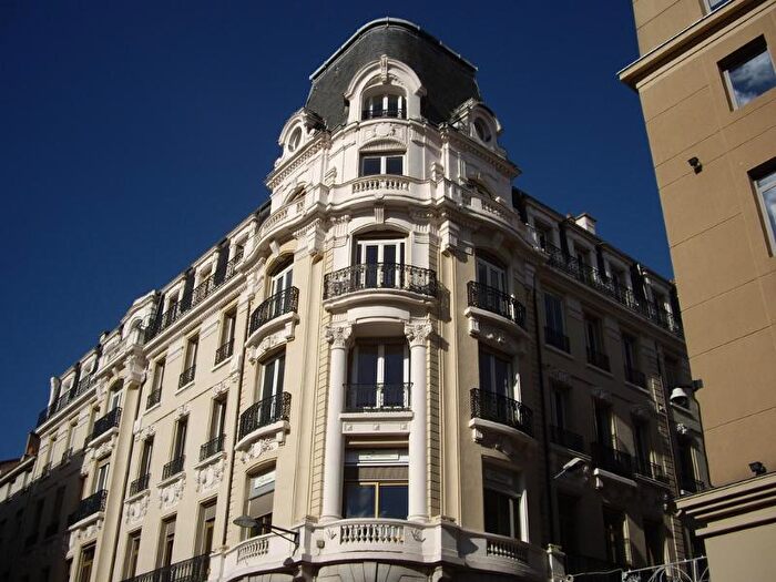 Appartement à louer - Saint-Étienne, Centre-ville, Peuple, Chavanelle - 2 pièces - 1 chambre