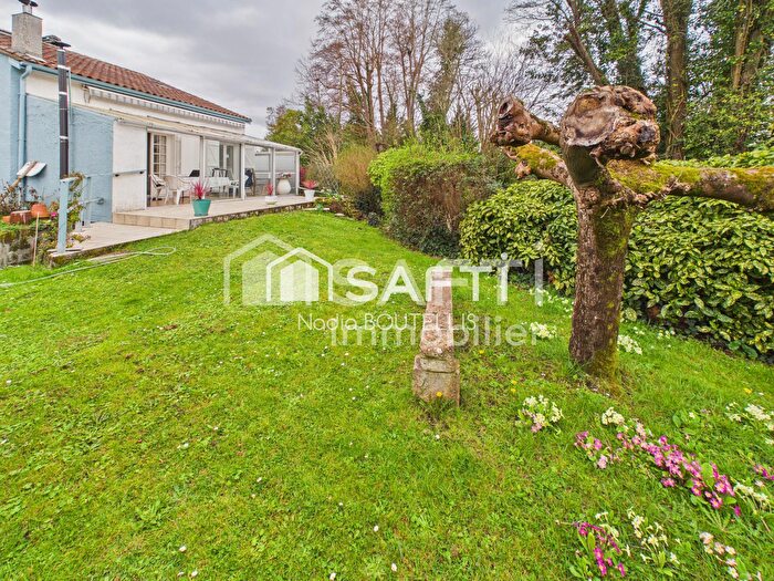 Maison à vendre - Le Haillan - 6 pièces - 4 chambres