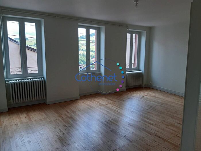 Appartement à louer - Thizy-les-Bourgs - 4 pièces - 3 chambres