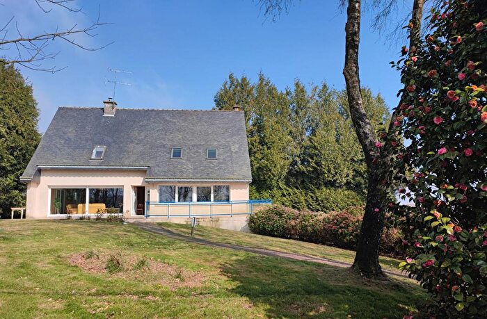 Maison 8 pièces à vendre à Saint-Vran
