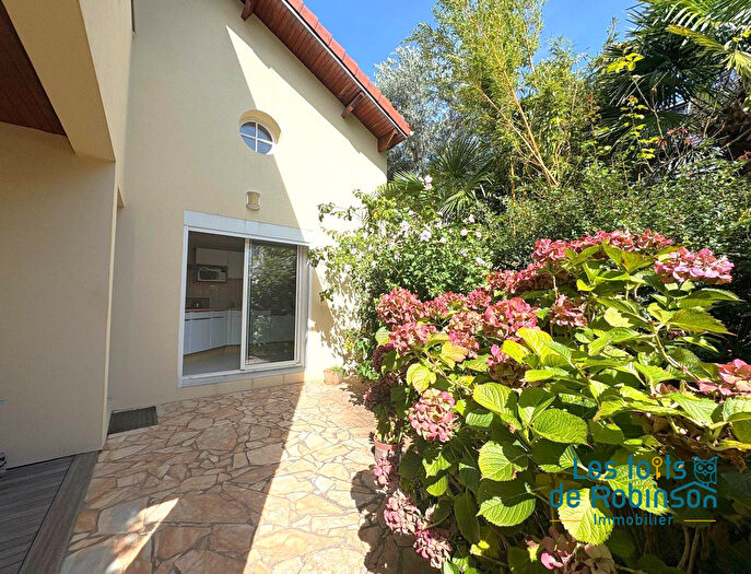 Maison à vendre - Le Plessis-Robinson, Herriot - 7 pièces - 4 chambres