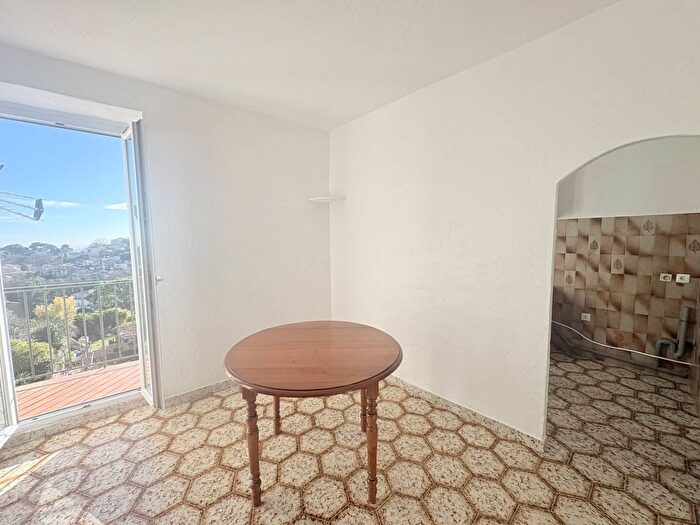 Appartement à louer - Vence - 2 pièces - 1 chambre