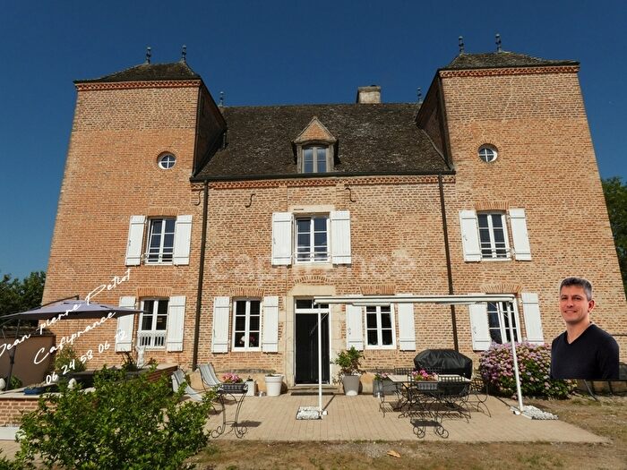 Maison 13 pièces à vendre - Saint-Martin-en-Bresse