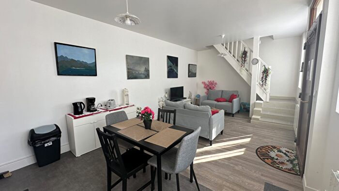 Maison à louer - Villenauxe-la-Grande - 3 pièces - 2 chambres