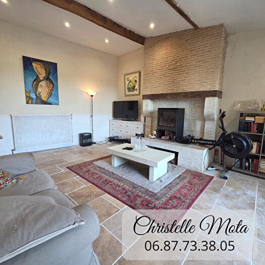 Maison à vendre - Castillonnès - 5 pièces - 3 chambres
