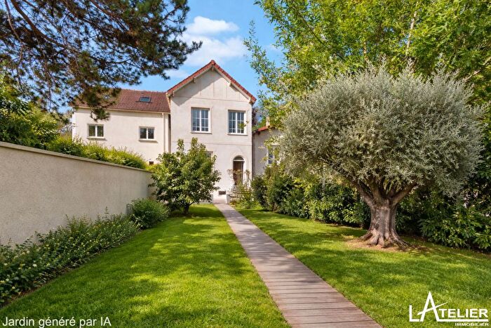 Maison à vendre - Saint-Germain-en-Laye, Pontel, Schnapper, Sous-préfecture - 5 pièces - 3 chambres