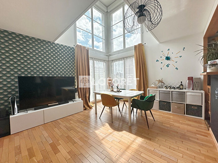 Appartement à vendre - Juvisy-sur-Orge, Centre-ville, Entrevoies, Seine - 4 pièces - 3 chambres