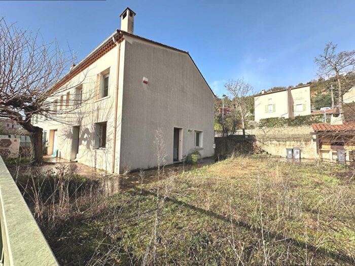 Maison à vendre - Bédarieux - 8 pièces - 3 chambres