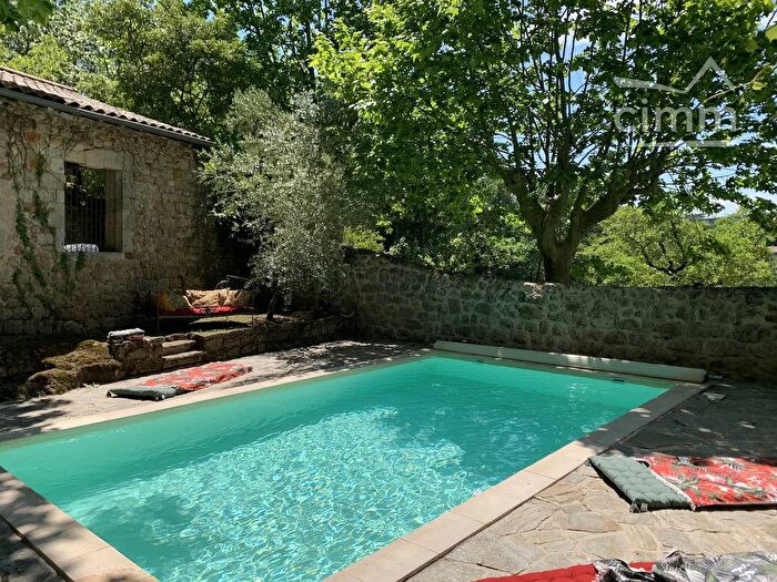 Maison 10 pièces à vendre à Chassiers