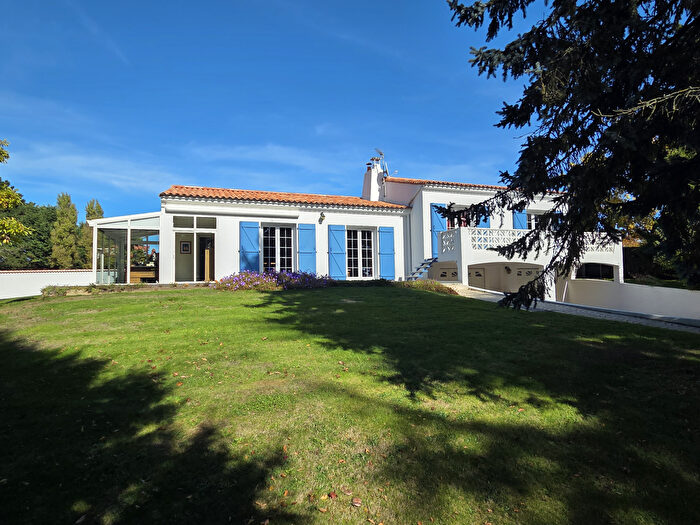 Maison à vendre - La Mothe-Achard - 5 pièces - 3 chambres