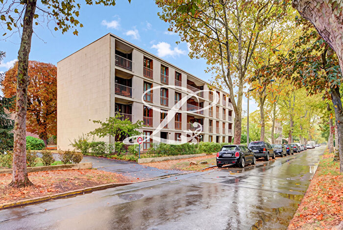 Maisons-Laffitte, Est : Appartement 3 pièces à vendre