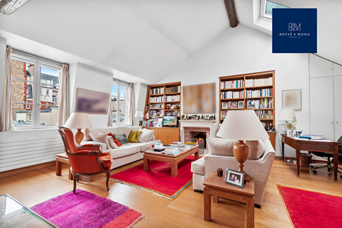 Appartement à vendre - Paris e , Champ de Mars - 4 pièces - 2 chambres