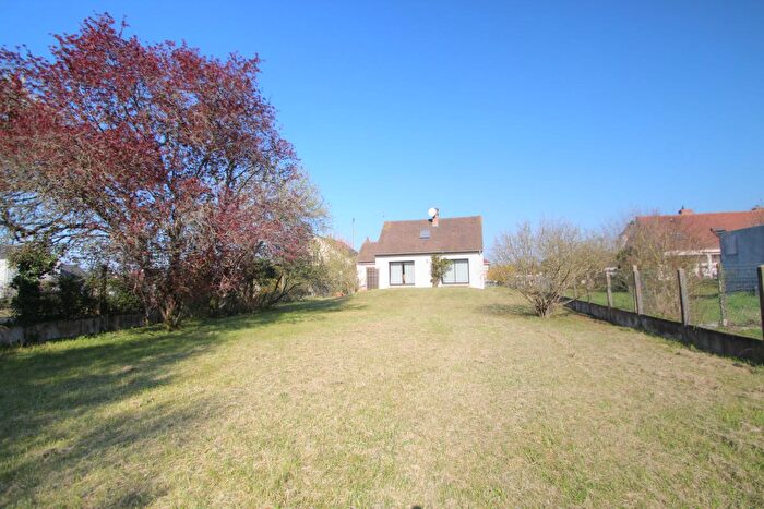 Maison 5 pièces à vendre - La Chapelle-Saint-Mesmin