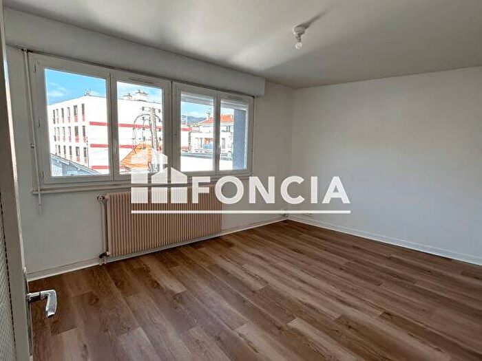 Appartement à louer - André Theuriet, Clermont-Ferrand - 2 pièces - 1 chambre