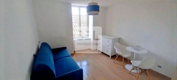 Appartement 1 pièce à Centre Ville, Laudun-l'Ardoise, à louer