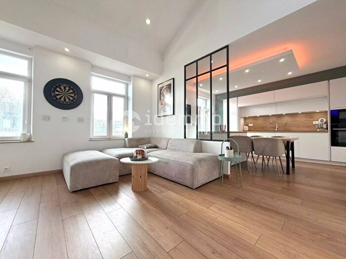 Appartement à louer - Haut-Rhele Venizelos Saint Victor, Montigny-lès-Metz - 3 pièces - 1 chambre