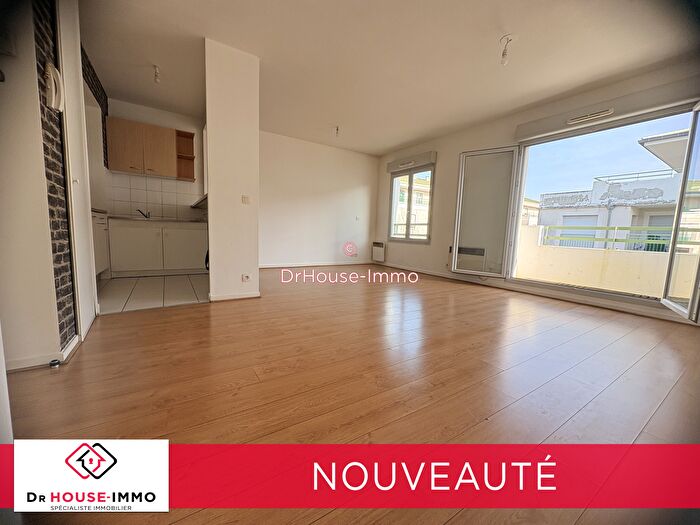 Appartement à vendre - Mantes-la-Jolie, Centre-ville - 2 pièces - 1 chambre