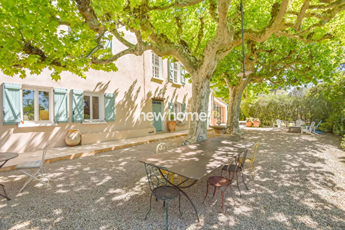 Maison à vendre - Draguignan - 6 pièces - 5 chambres