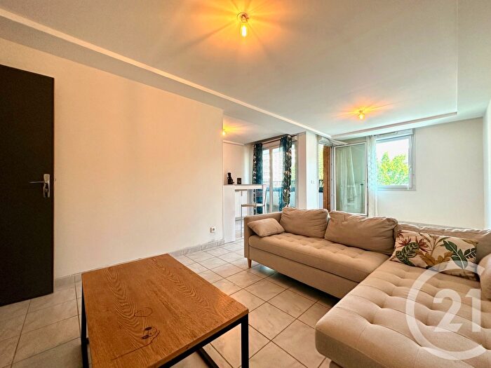 Appartement 4 pièces à vendre - Grenoble, Eaux-Claires, Mistral