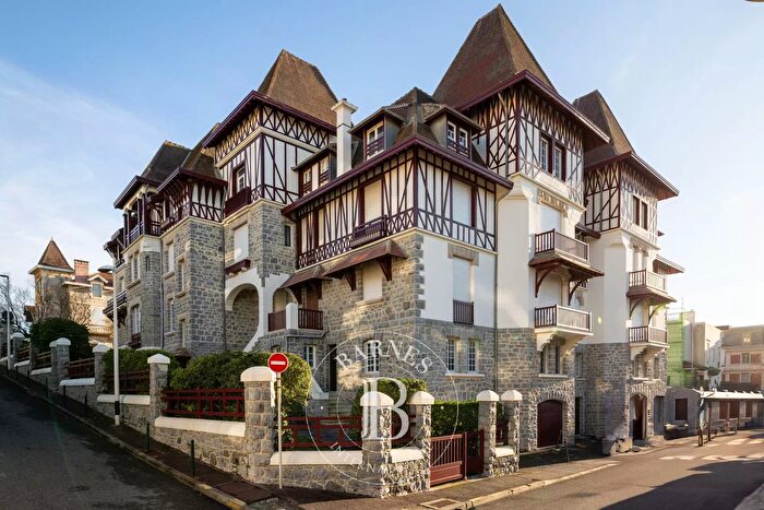 Appartement à vendre - Biarritz, Saint-Charles, Phare, Larochefoucauld - 4 pièces - 3 chambres