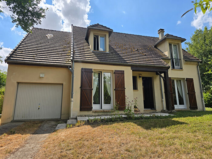 Maison 6 pièces à vendre à Villeneuve-sur-Bellot