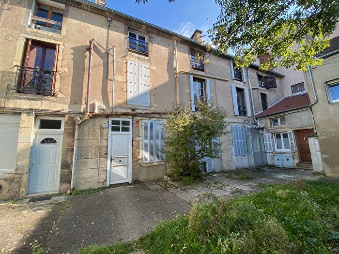 Appartement à vendre - Dijon, Centre-ville - 2 pièces - 1 chambre