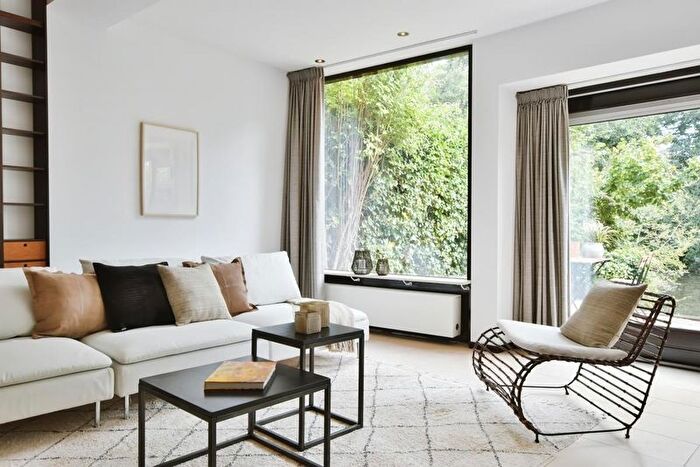 Quartiers Sud-Ouest, La Madeleine - Maison 2 pièces à vendre