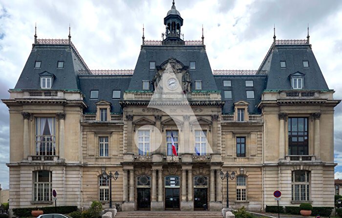 Appartement à vendre - Saint-Maur-des-Fossés, Adamville - 3 pièces - 2 chambres