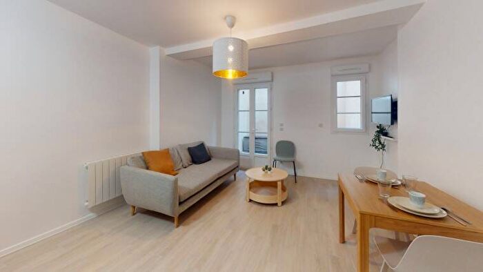 Appartement à louer - Centre Ville-Vieux Puteaux - 2 pièces - 1 chambre