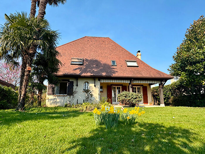 Maison à vendre - Pau, Pau Nord - 8 pièces - 6 chambres