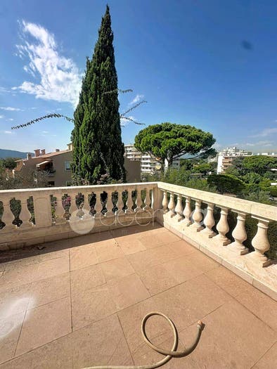 Appartement 4 pièces à louer - Croix des Gardes, Cannes