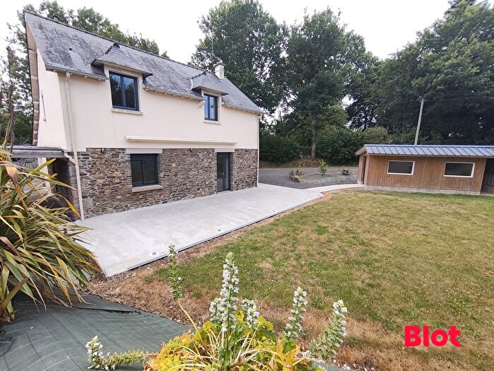 Maison 6 pièces à Guipel, à vendre